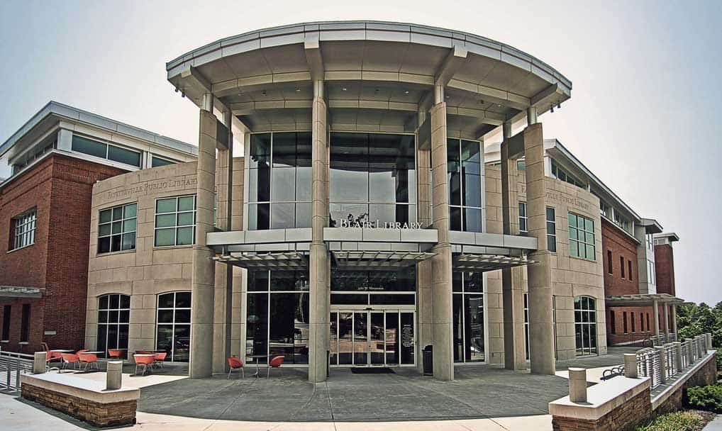 Fayetteville Public Library – Donna Herula, Blues Musician